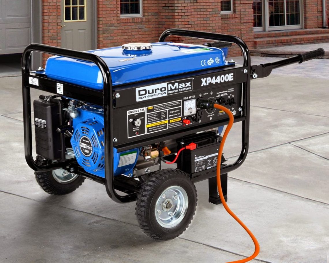 DuroMax XP4400E Review (Winter 2025) – Features, Pros and Cons